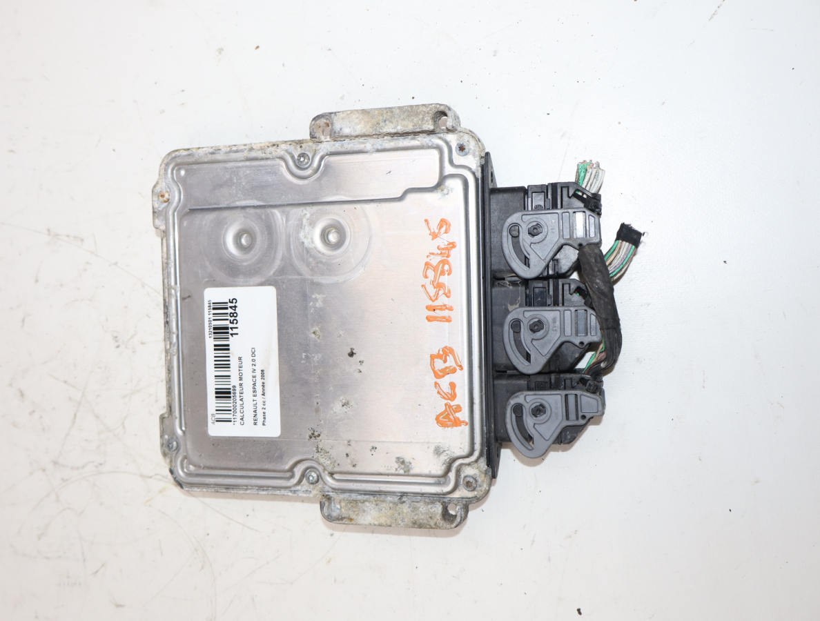 Calculateur moteur occasion RENAULT ESPACE IV Phase 2 - 2.0 DCI 150ch - Auto Casse Bouvier