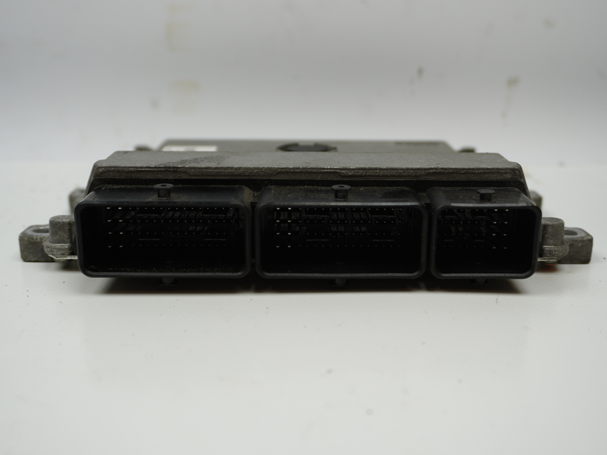 Calculateur moteur occasion RENAULT CLIO IV Phase 2 - 0.9i TCE - Auto ...